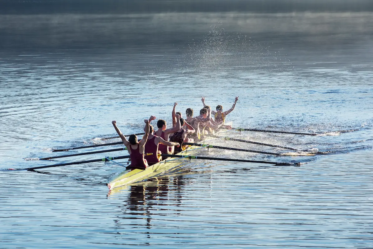 Comment appelle-t-on les gens qui font de l'aviron